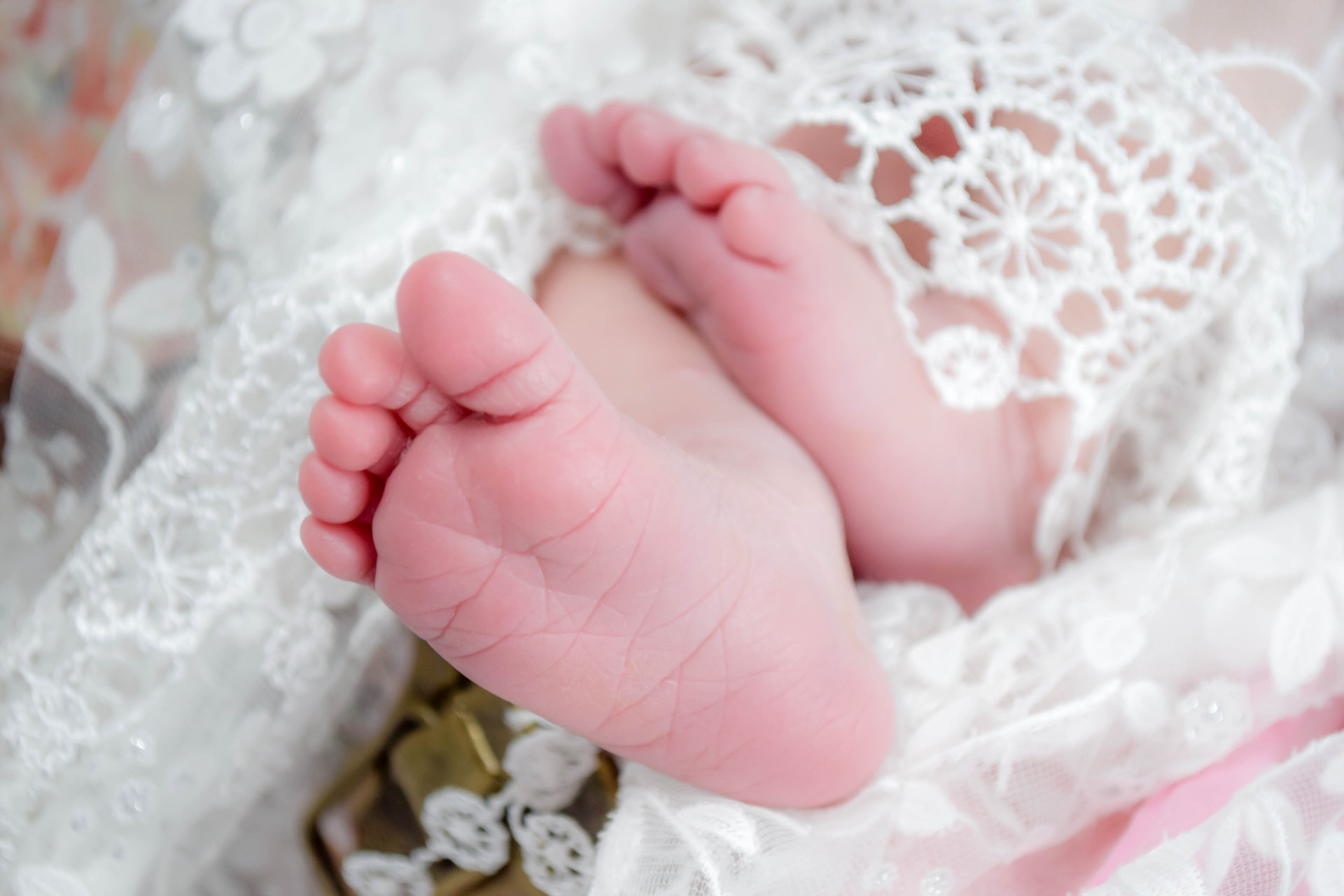 Timing of Adhan for new born baby | Islamic Portal